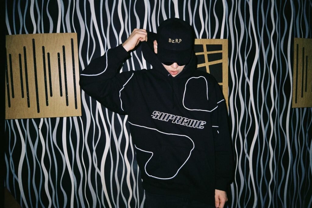 ¡Misterio resuelto! Así luce el rostro de Bizarrap sin lentes ni gorra ...