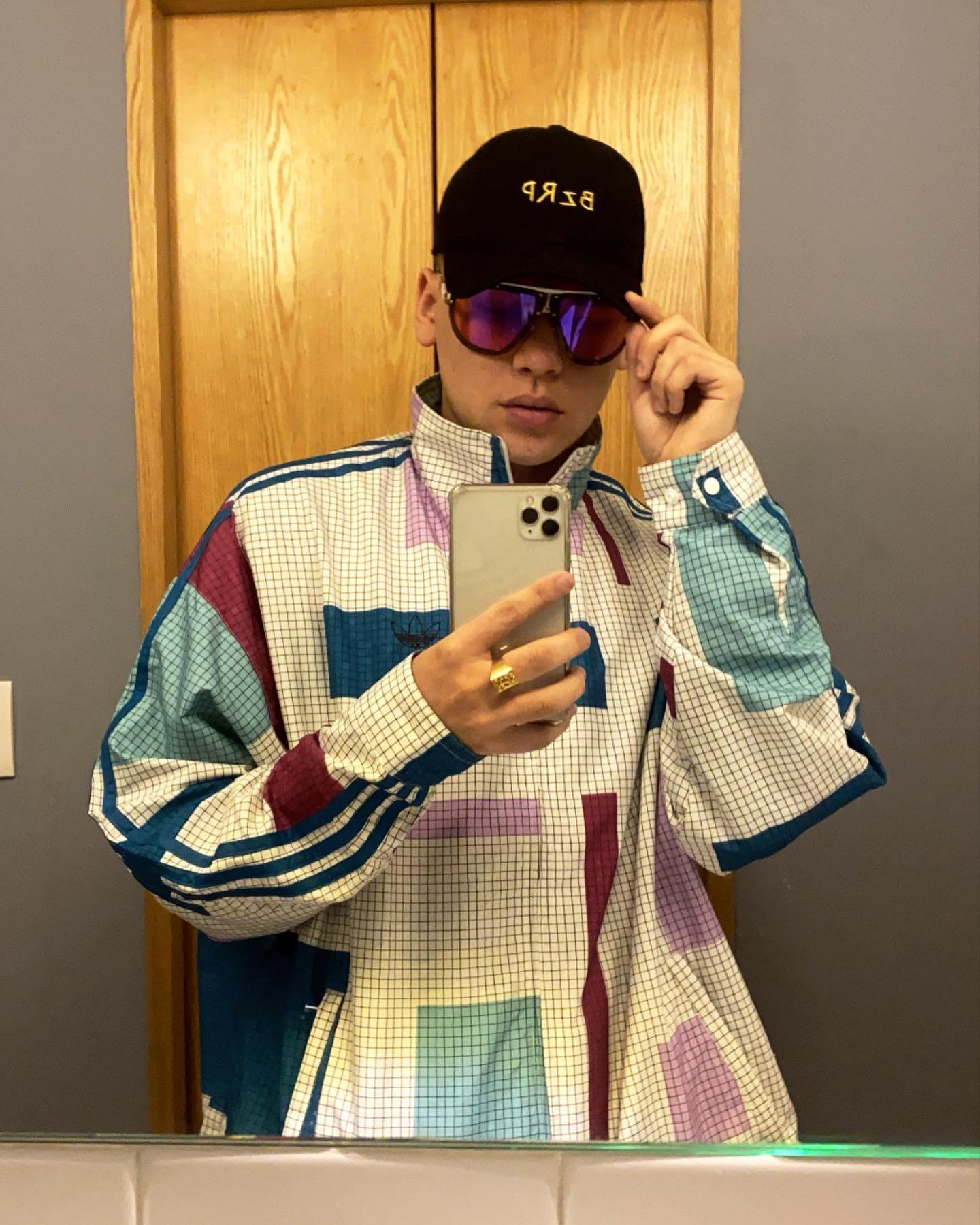 ¡Misterio resuelto! Así luce el rostro de Bizarrap sin lentes ni gorra ...