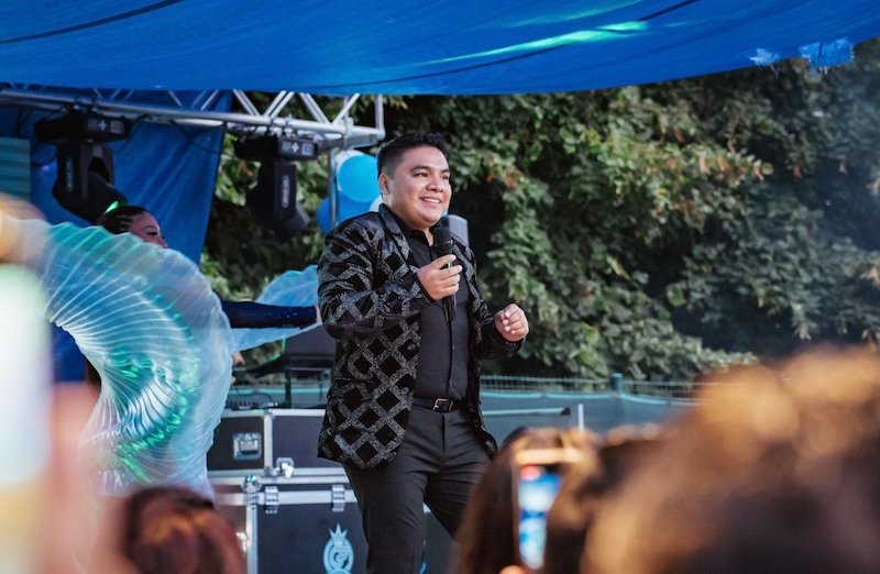 Ismael Rodríguez, ex vocalista de Los Ángeles Azules, visita Europa ...