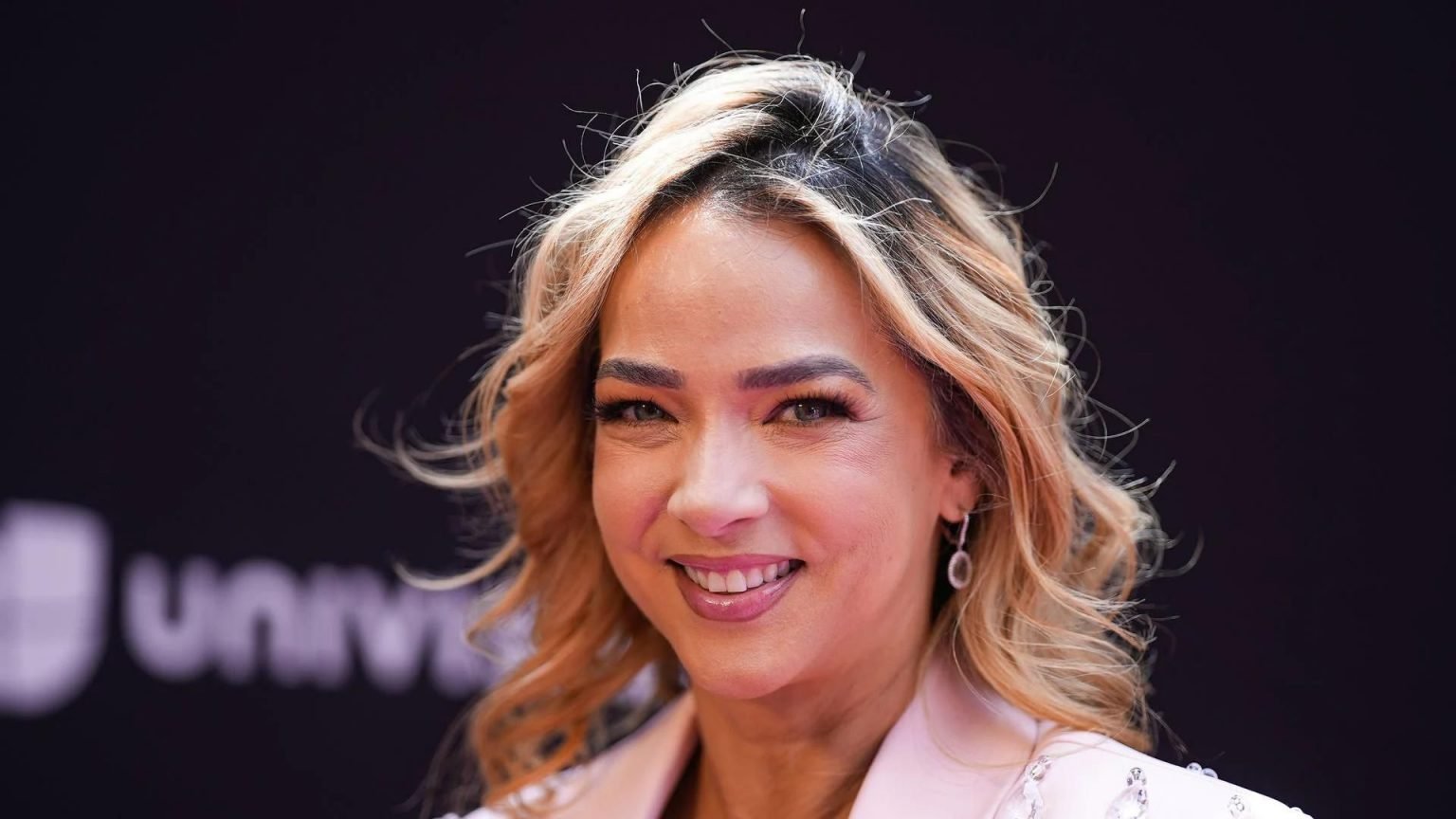 Adamari López revela cómo fue su primera vez y qué significó para ella ...