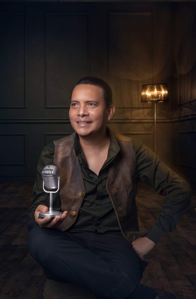 Celebra Alejandro Catalán 10 años de su programa Las Noches Con Sentido ...