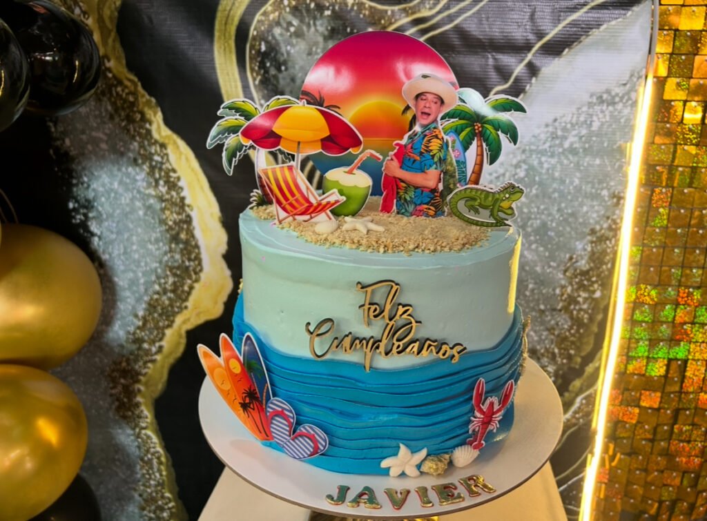 El humorista Javier Carranza “El Costeño” festejó su cumpleaños en ...